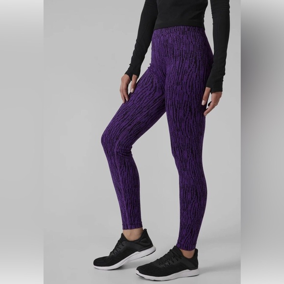 Athleta | Pants & Jumpsuits | Nwt Flurry Elemental Tights Ps | Poshmark